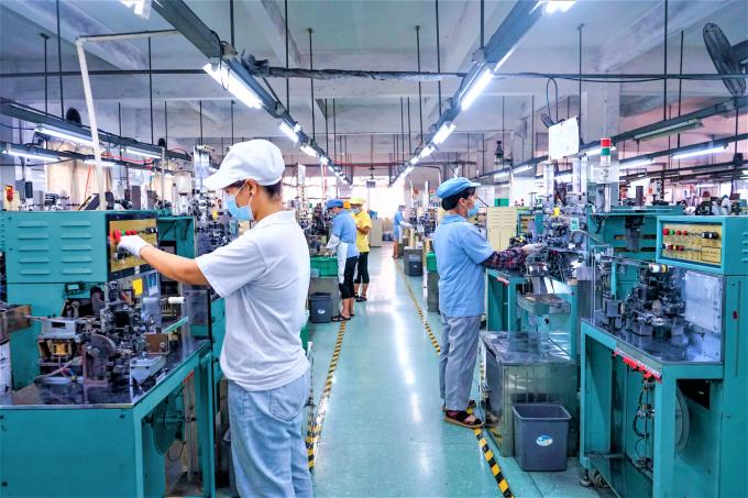 China Bor Hurng Electronic( Zhao Qing) Co., Ltd. factory production line